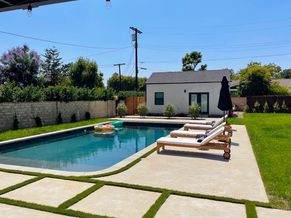 400 SQFT Guest House ADU in Los Angeles.